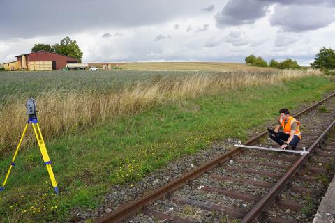 Trimble Access Track Gauge Survey - Track as-built | Trimble Track Surveying & Scanning